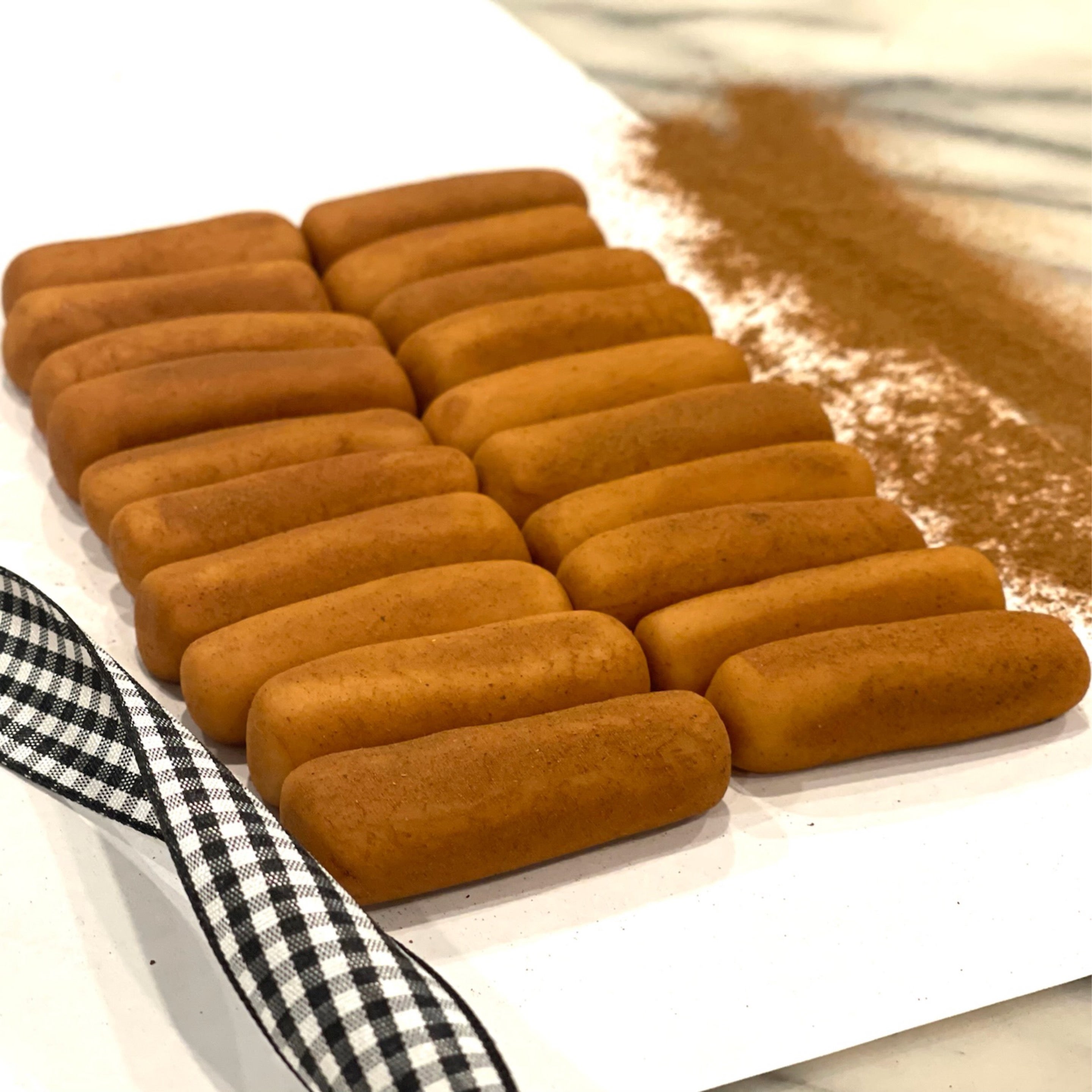 Cinnamon logs | Hoover's Candy Shop